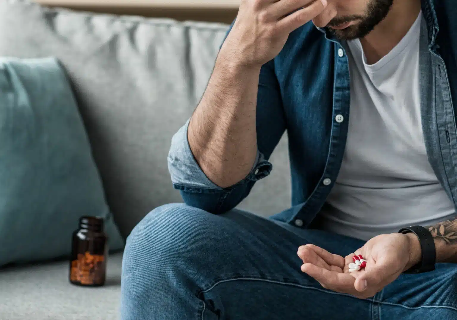 Opioid Overdose: Signs, Symptoms and Treatment